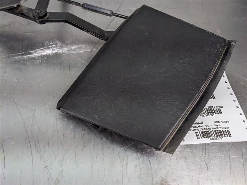 2007 XLR Convertible Top Kinematic Tonneau Hinge - 170008302 - OEM ...