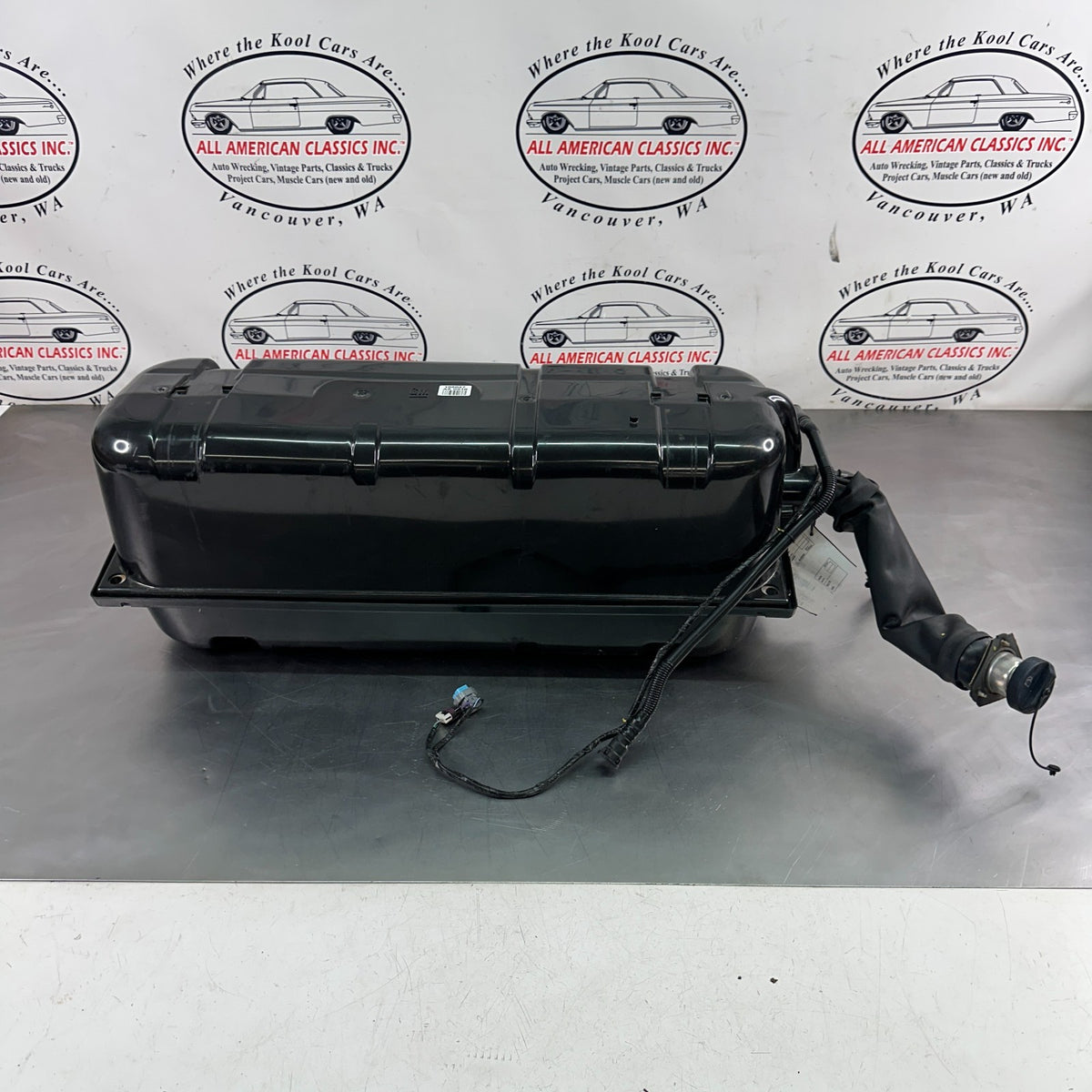 2004-06 Pontiac GTO Factory Fuel Gas Tank Assembly w/Filler Neck - OEM ...
