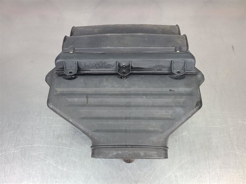1990-93 C4 Corvette Air Cleaner Box Assembly, 14104555 - OEM – All ...