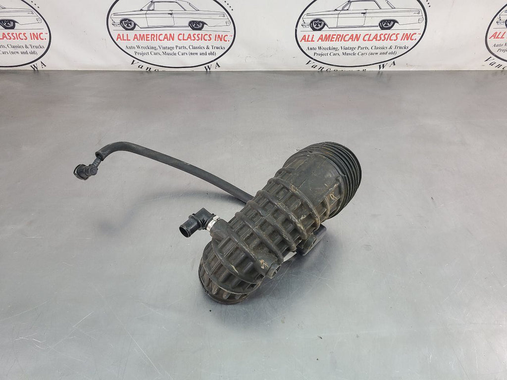 2016-23 Chevrolet Camaro Air Cleaner Air Intake Duct Tube #23340374 ...